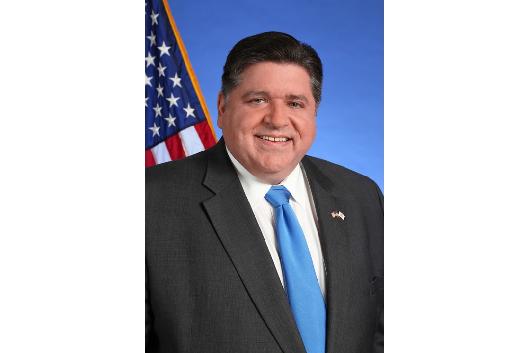 Illinois Governor designates June 25 as IndianAmerican Veterans ...